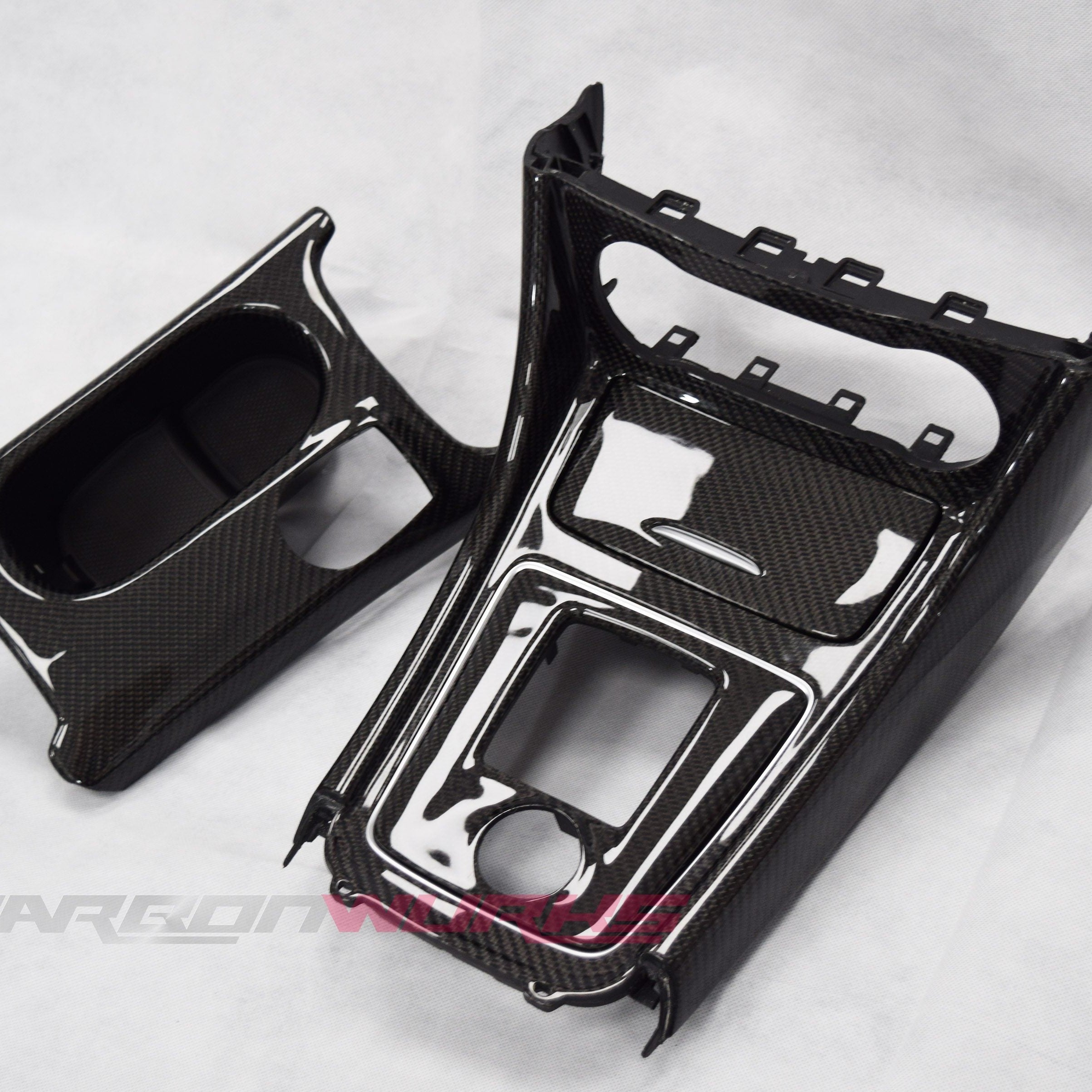 MERCEDES A45 / CLA45 / GLA45 CARBON FIBRE CENTRE CONSOLE – AUTOBUNCH®