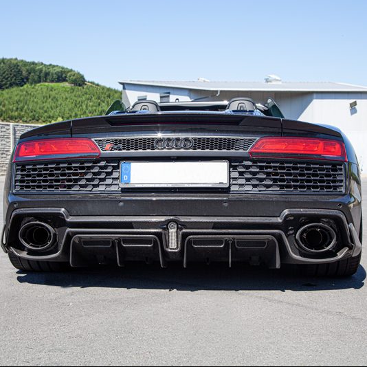 Upgrade Your Gen 2 Audi R8 with Carbon Fiber Rear Diffuser – AUTOBUNCH®